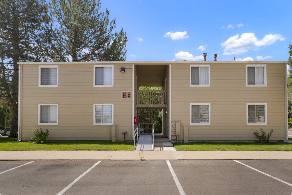 Stonehedge Place Apartments